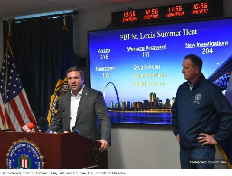 FBI DIRECTOR & SENATOR SNEAKING AROUND MISSOURI: JEFFREY EPSTEIN ...